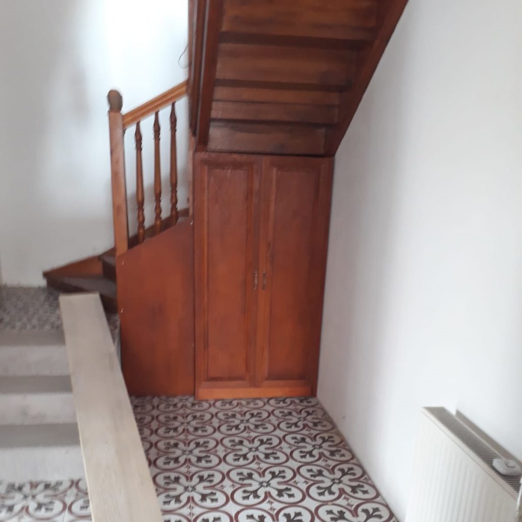 Merdiven Altı Dekor – Mobilya Dekorasyon Ankara